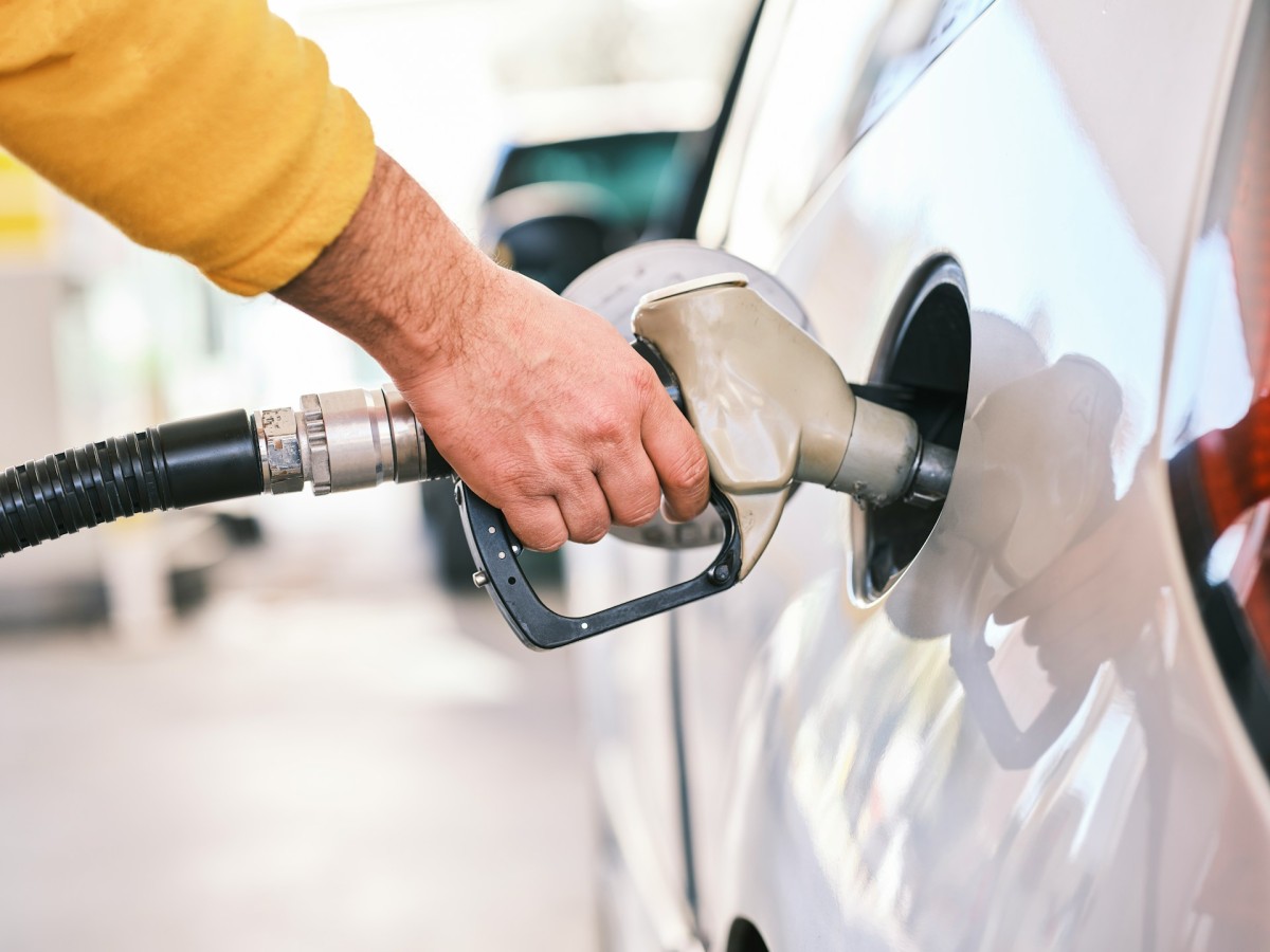 California Gas Prices Could Hit $5 | Light Wave