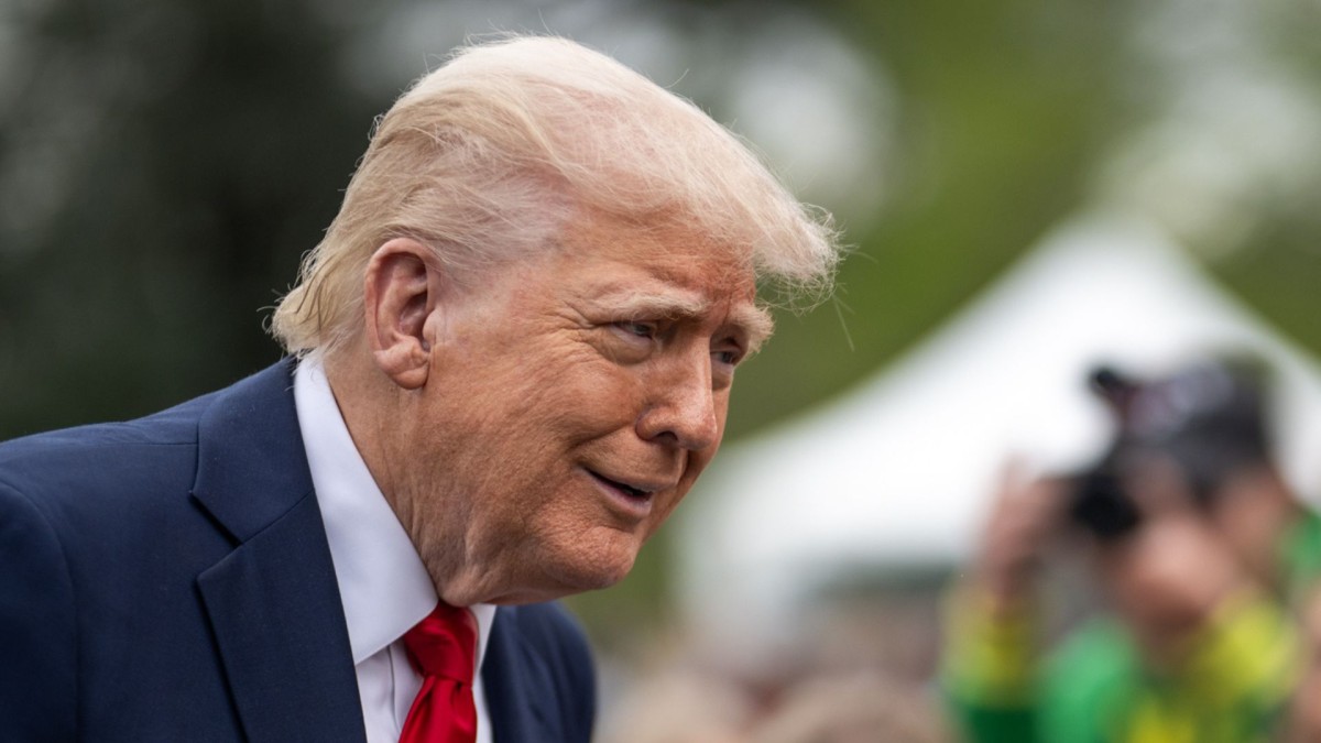 CBS News President Quits After Network Battles Trump | Light Wave