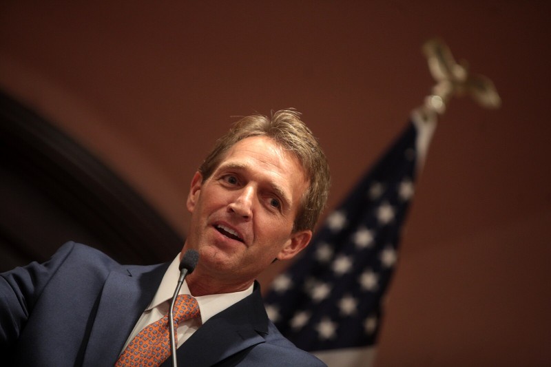 Flake Says GOP Is Nearing a Major Split From Trump | Light Wave