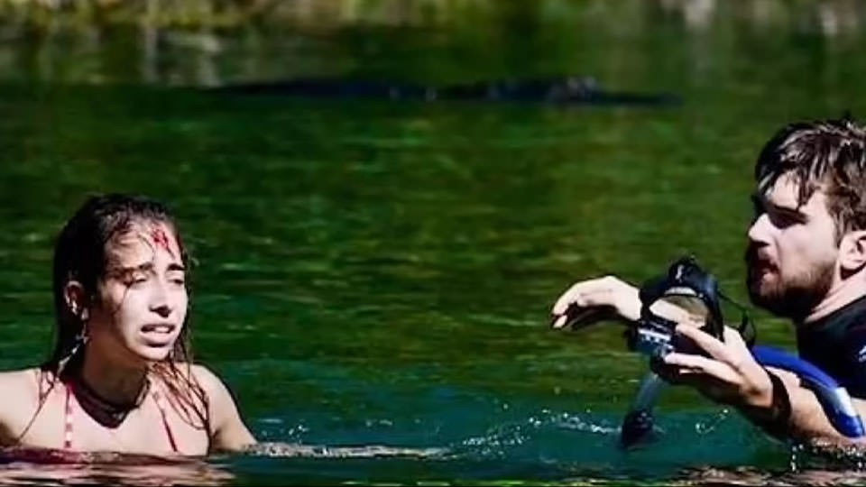 Florida Woman Survives 9-Foot Alligator Attack While Snorkeling | Light ...