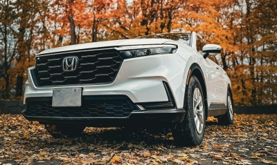Honda Recalled 880,000 SUVs Over a Rust Defect That Can Cause the Rear ...