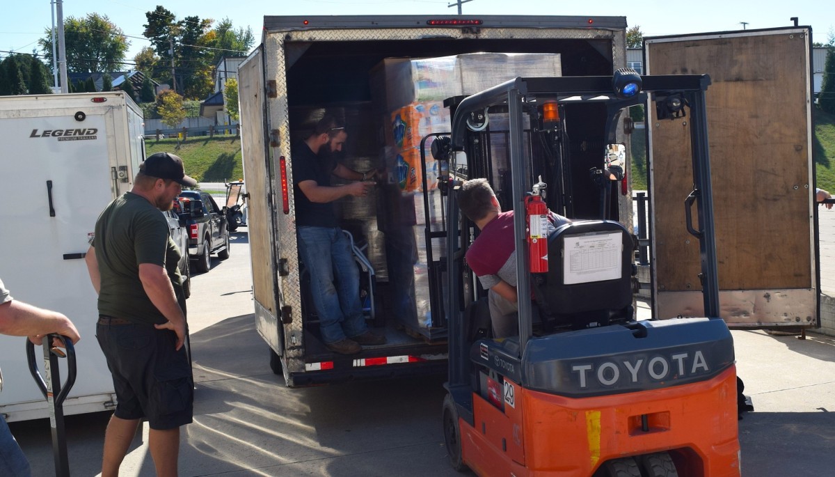 JD Vance Backs Marjorie Taylor Greene Following Her Theory Suggesting ...