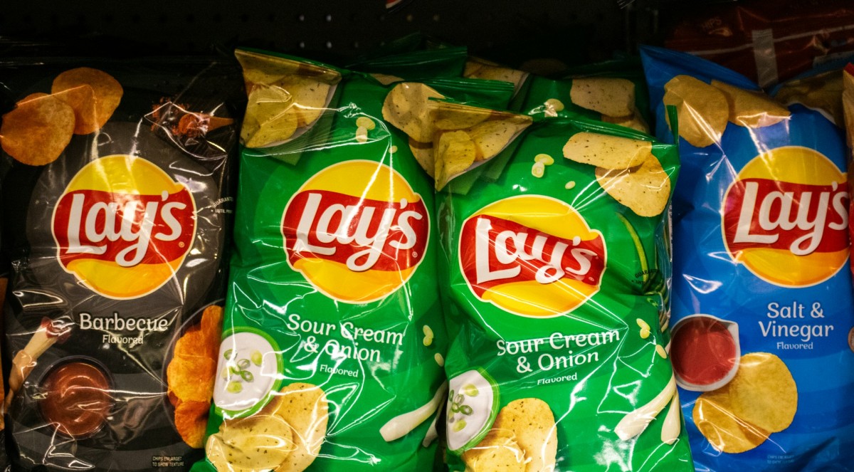 Lay’s Reformulates Potato Chips After 30 Years to Avoid FDA Ban | Light ...