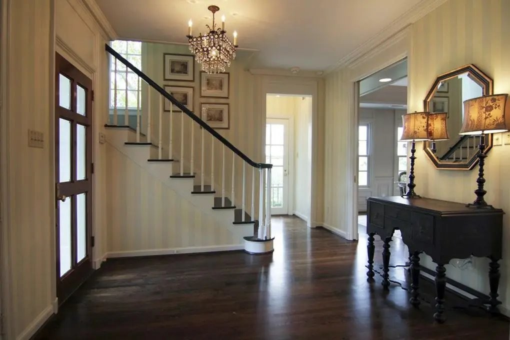 Look Inside Ted Cruz's $2 Million Texas Mansion | Light Wave