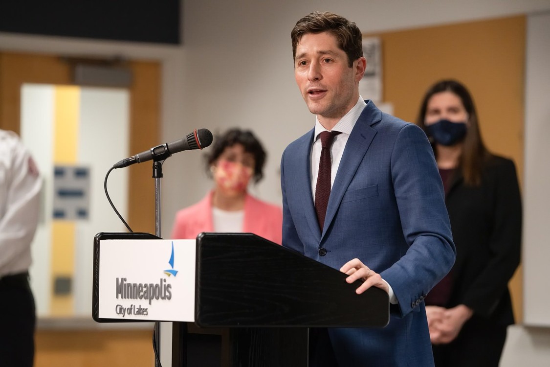 Minneapolis mayor Frey: Remote work makes you 'become a loser' | Light Wave