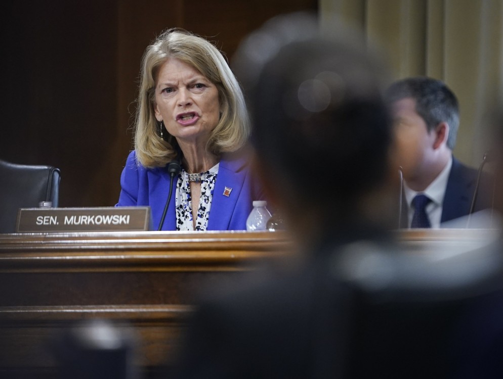 Murkowski Claims Trump’s ‘Big, Beautiful Bill’ Would Be ‘Devastating’ for Alaska | Light Wave