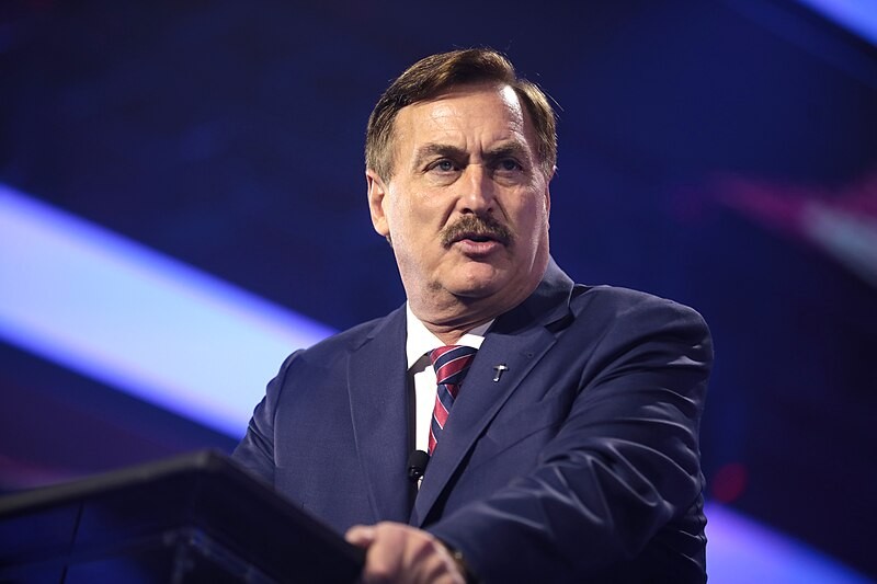 MyPillow CEO Mike Lindell Loses Last Attorney in $5M Election Challenge ... MyPillow CEO Mike Lindell Loses Last Attorney in $5M Election Challenge ...