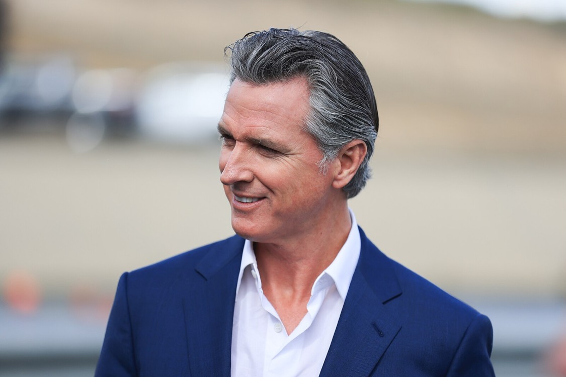 Newsom Support Plummets in 2028 Poll | Light Wave