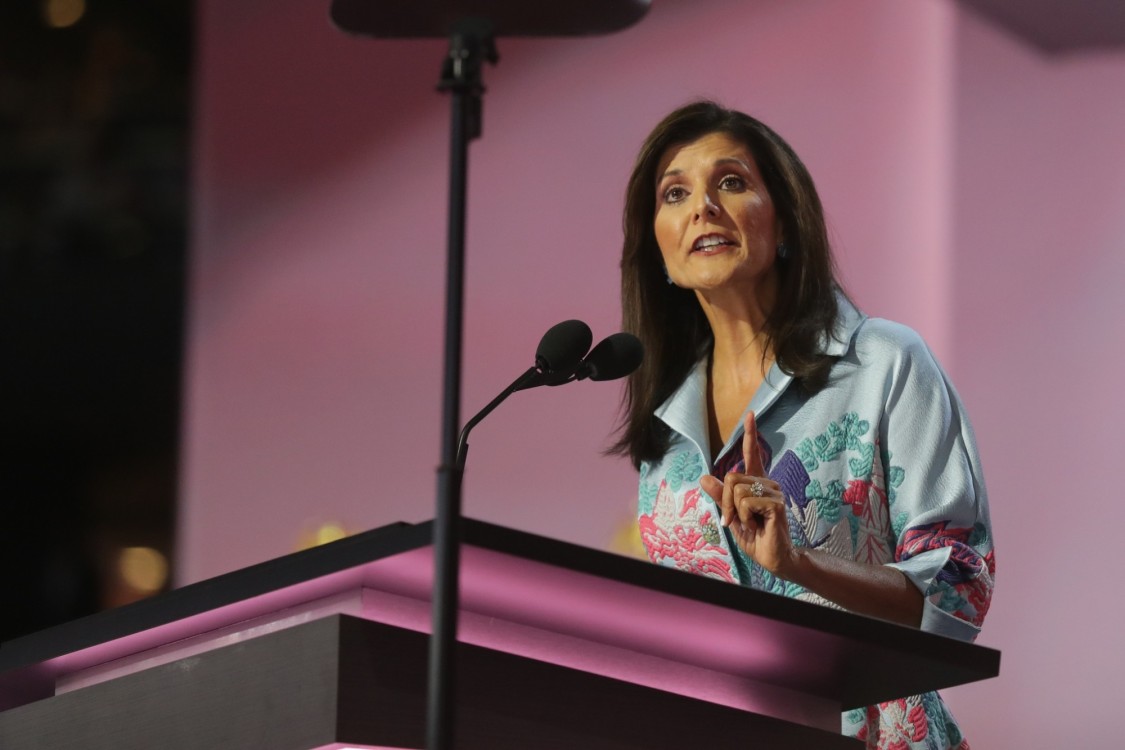 Nikki Haley Claps Back at Trump's Jabs Over Husband's Campaign Trail ...