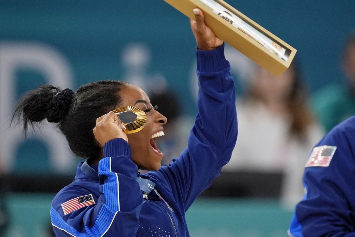 Simone Biles Cements Legacy with 10th Olympic Medal Win | Light Wave