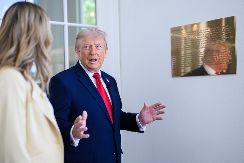 Trump's Iran Deal Is Signed but Congress Wants to Know What's In It ...