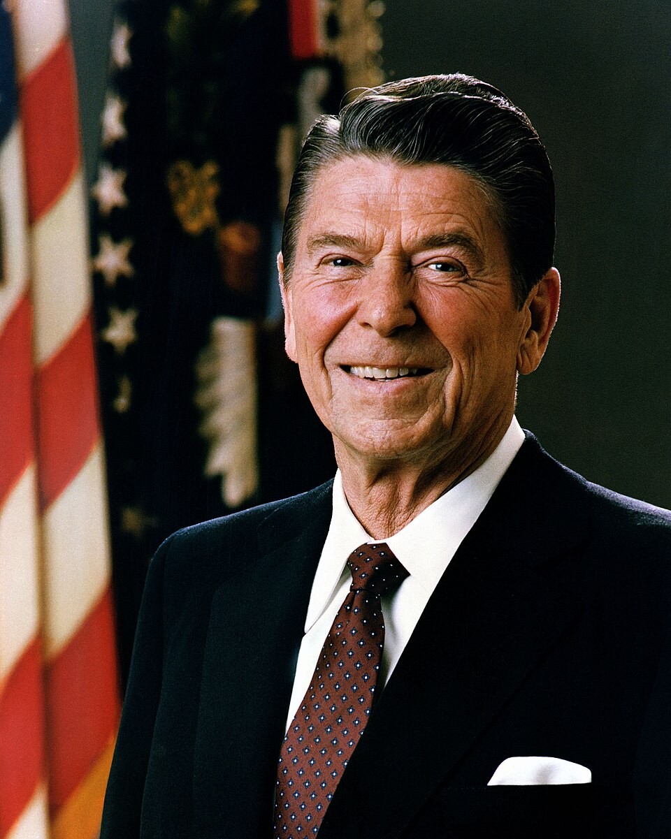 U.S. Presidents Ranked by Their Final Approval Ratings | Light Wave