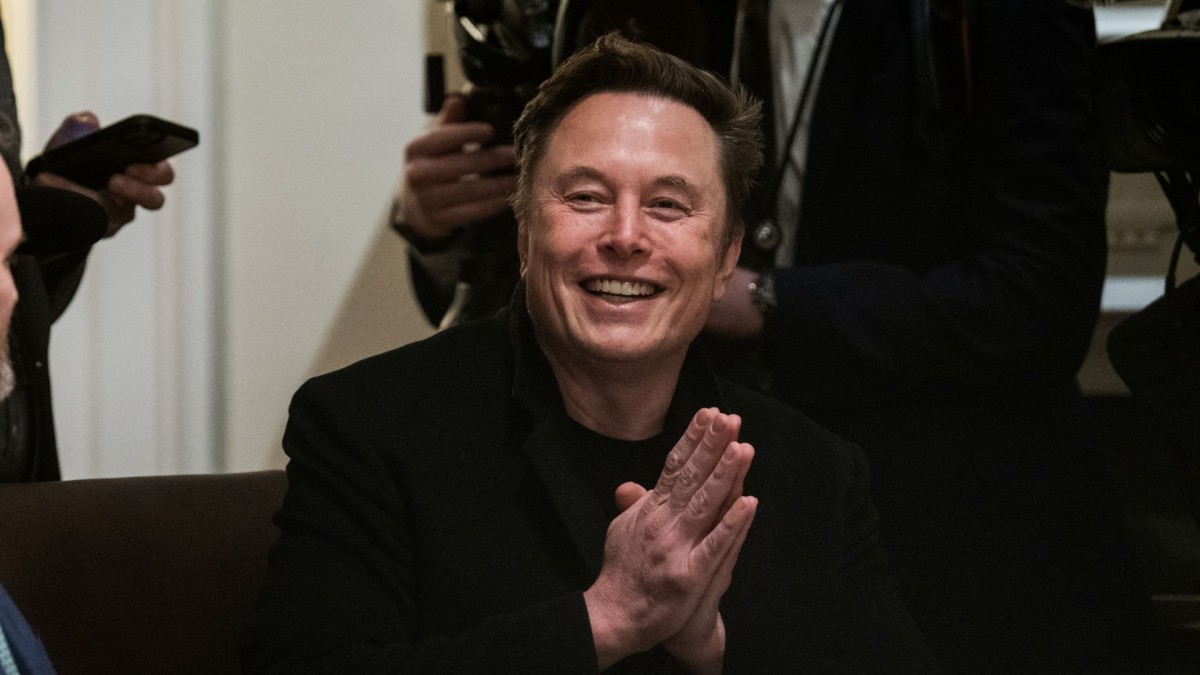 While Europe Ditches Musk, Norway Doubles Down on Tesla | Light Wave